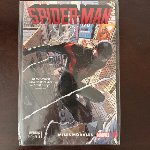 Marvel | Other | Marvel Spiderman Miles Morales Hardcover Graphic Novel ...